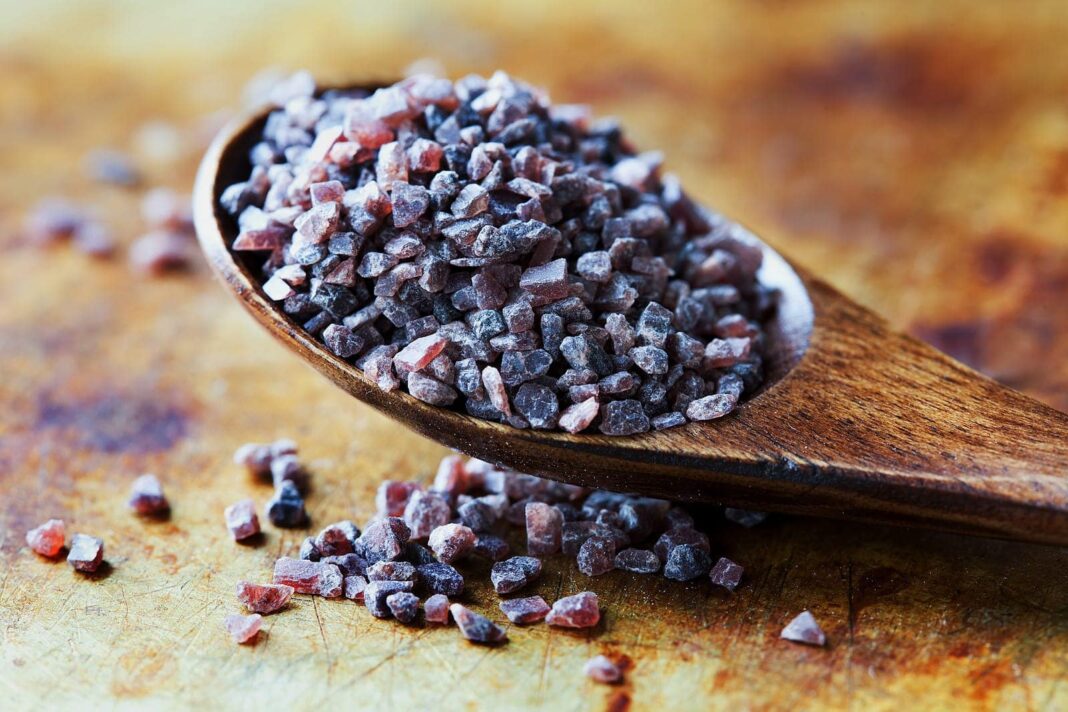 Health Benefits of Black Salt and Side Effects - Herbal Information