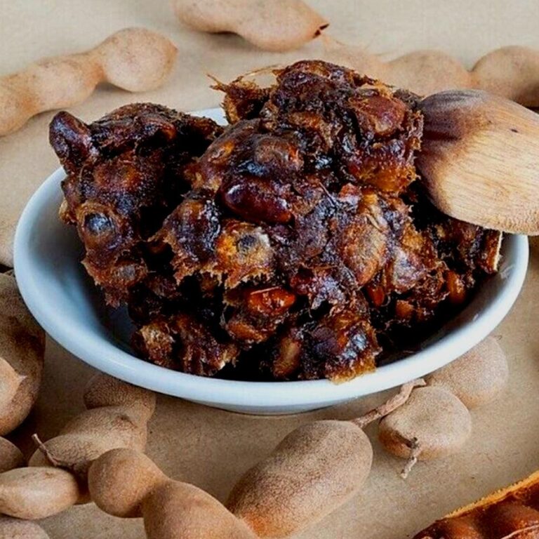 Fresh Tamarind (Imli): Forms, Benefits, and Side Effects - Herbal ...