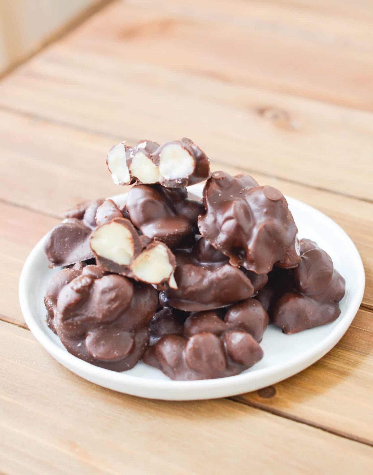 MACADAMIA NUTS BENEFITSAND HOW TO USE - Herbal Information